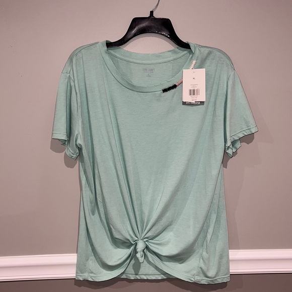 True Craft | Tops | True Craft Tshirt | Poshmark